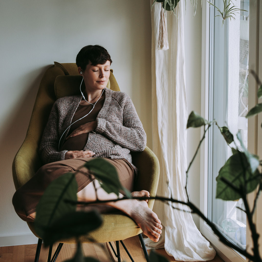 Die achtsame Geburt mit Dr. Clarissa Schwarz (Intensivkurs) | Kindaling.de