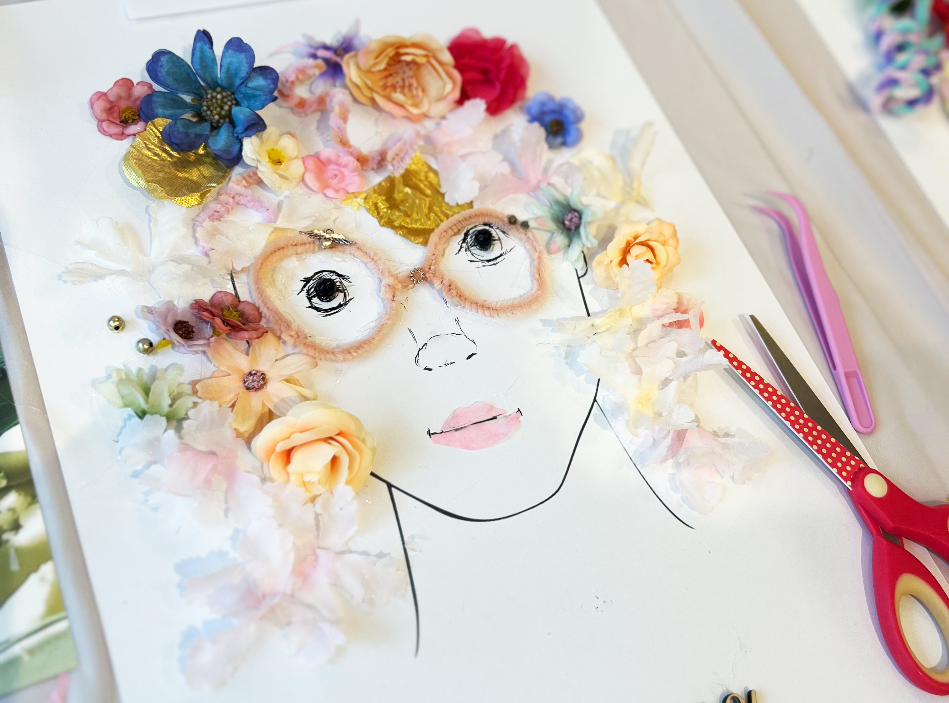 Flora Faces - Kreative Gesichter aus Blumen | Kindaling.de